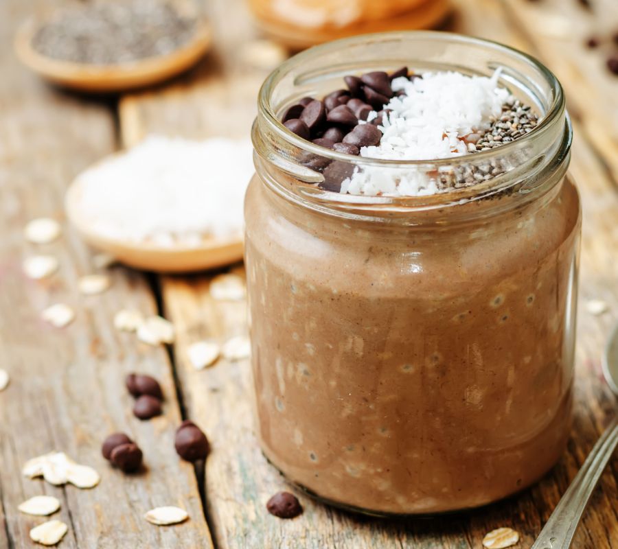 Recipe: Chocolate Overnight Oats - Aramark